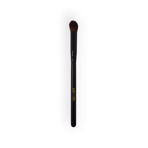 Pointed Crease Eye Shadow Brush – LUV+CO.